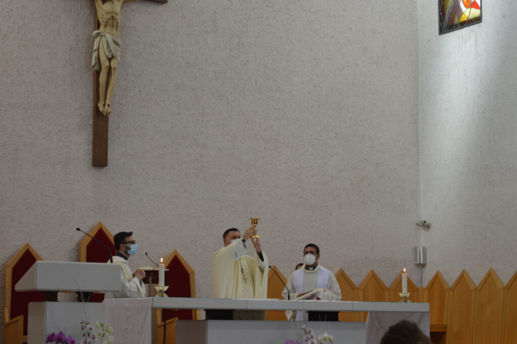 La Notizia è in festa: Santa Messa presieduta da Mons. Claudio Maniago ...